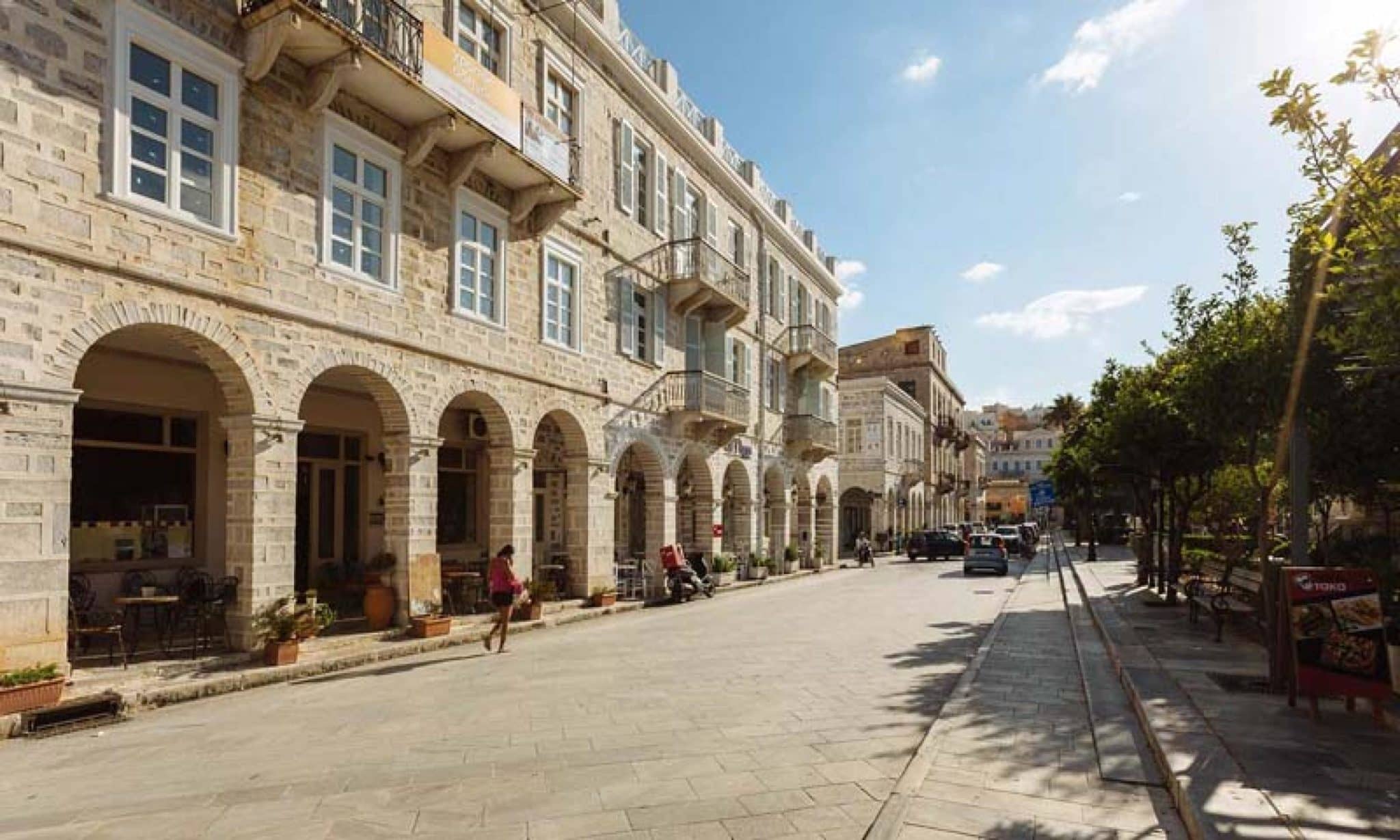 Σύρος: η «Αρχόντισσα των Κυκλάδων» αρχιτεκτονικά | Αρχιτεκτονική
